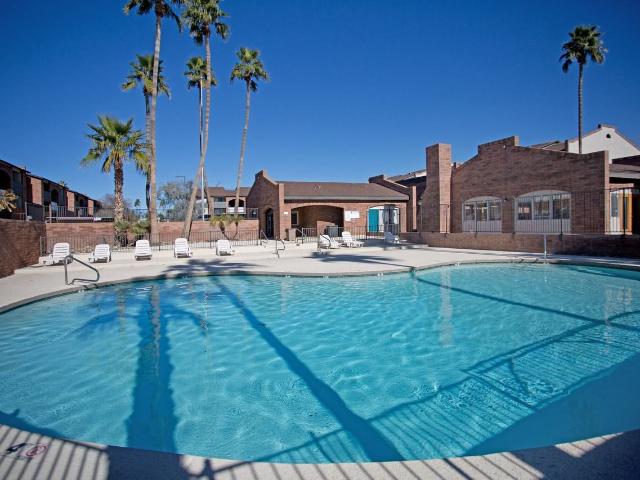 Resort on 27th 2 Bedroom Apartment for Rent at 4227 N 27th Ave, Phoenix, AZ 85017