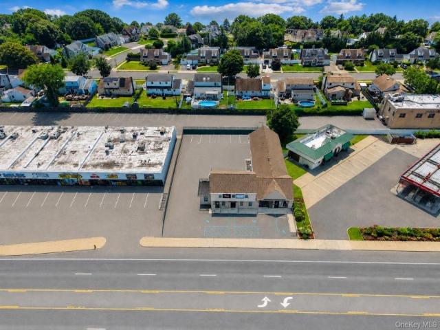 retail Farmingdale NY DS103798632