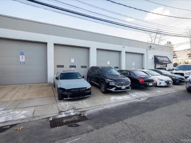 retail Freeport NY DS101253841