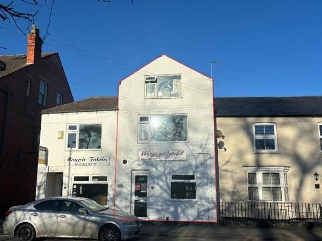 Retail Premises With Self contained Upper Floor Apartment, Bridge Street, 2 Bedroom Mixed