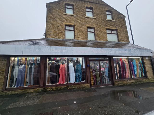 Retail To Let in Bradford