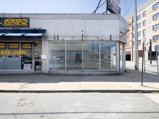 retail Valley Stream NY ES101948747