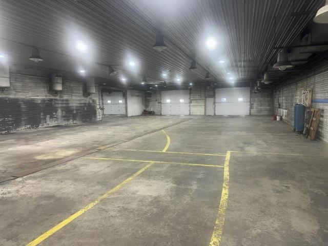 retail Vandalia MI DS101948789