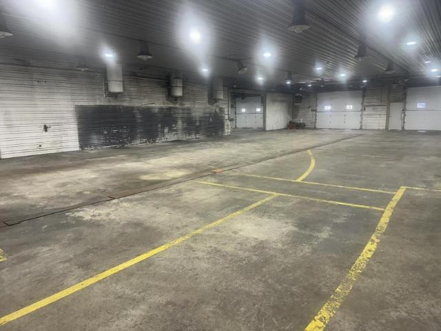 retail Vandalia MI ES101948789