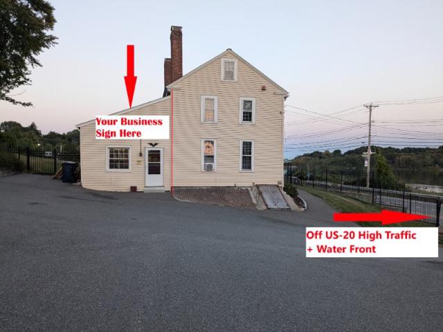 RetailOfficesmall business space with large parkin