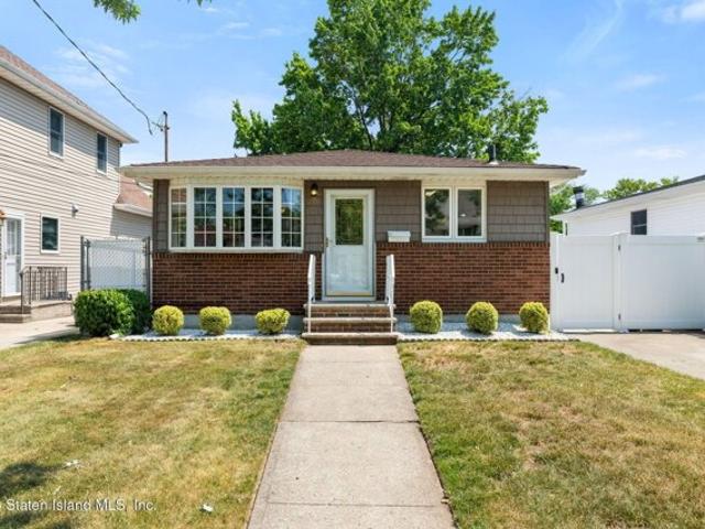 Retford Ave, Staten Island, Home For Sale