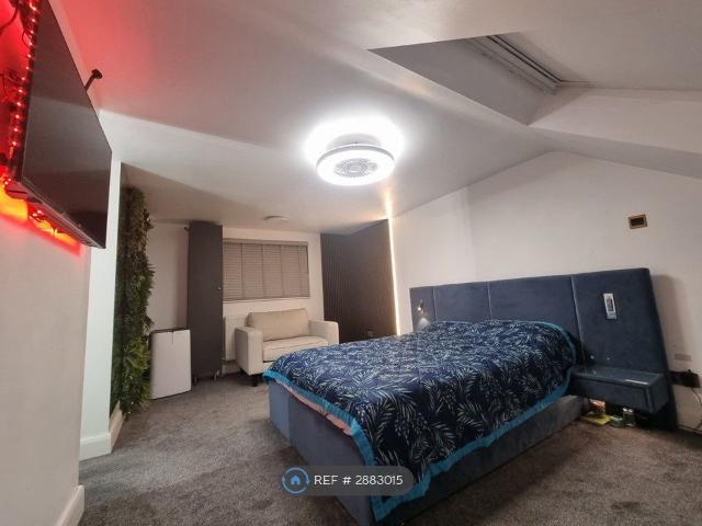 Retford Close, Romford RM3, Room to rent, £550 pcm | PrimeLocation