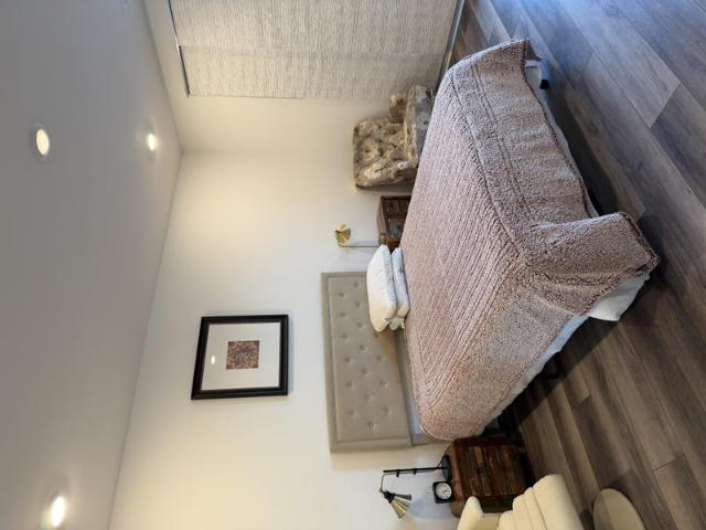 Retreat like 700 sq ft studio + apartment in 55