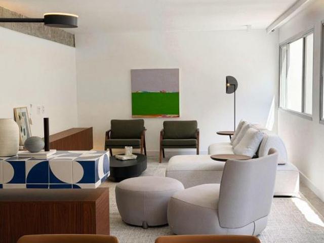 RETROFIT MOBILIADO NA SILVA JARDIM