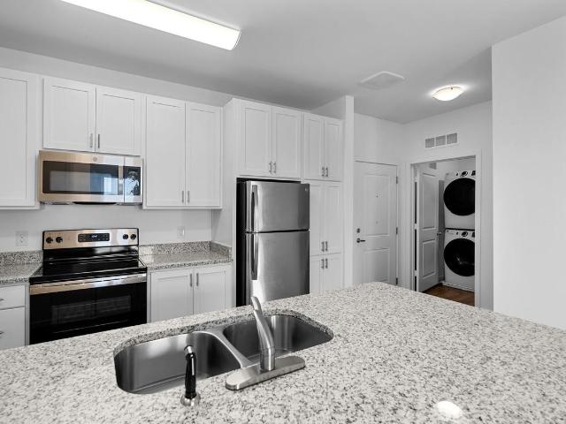 Reunion Senior Living at Kindred 2 Bedroom Apartment for Rent at 501 Wood St, Norfolk, VA 23510