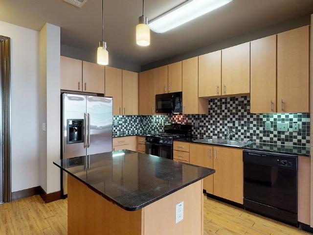 Reveal 1 Bedroom Apartment for Rent at 21201 Kittridge St, Los Angeles, CA 91303 Woodland Hills Warner Center