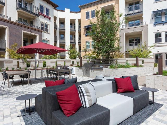 Revela 3 Bedroom Apartment for Rent at 200 Infinity Way, Mountain View, CA 94043 Whisman Station