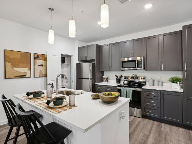 Revello Apartments 3 Bedroom Apartment for Rent at 101 Mirano Way, Nokomis, FL 34275