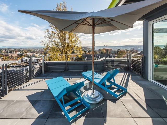 Reverb Studio Apartment for Rent at 1023 E Alder St, Seattle, WA 98122 First Hill