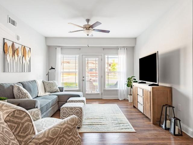 Revere at Sherrills Ford 1 Bedroom Apartment for Rent at 4000 Revere Blvd, Sherrills Ford, NC 28673
