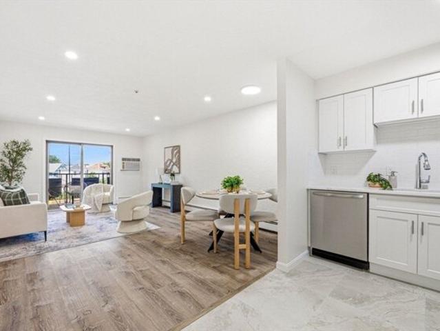 Revere Beach Pkwy Apt,revere, Condo For Sale