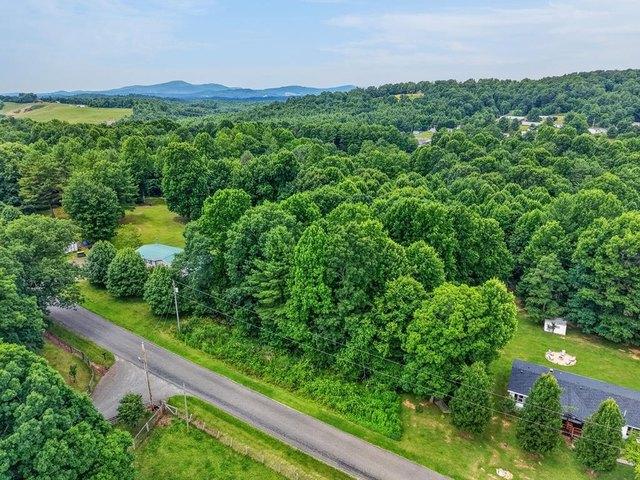 Revere Rd Lot 703, Galax, VA 24333