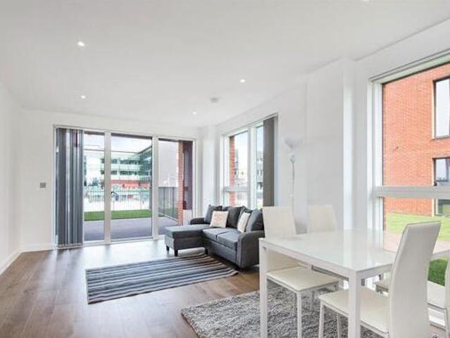 Reverence House, Lismore Boulevard, 2 Bedroom Apartment
