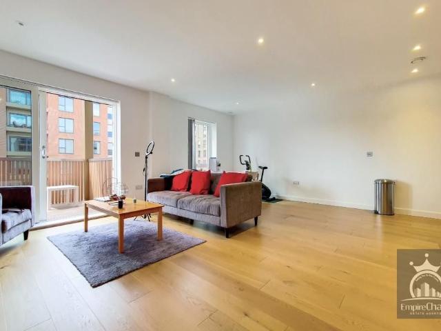 Reverence House, Lismore Boulevard, London NW9, 1 bed flat to rent, £1,850 pcm | PrimeLocation