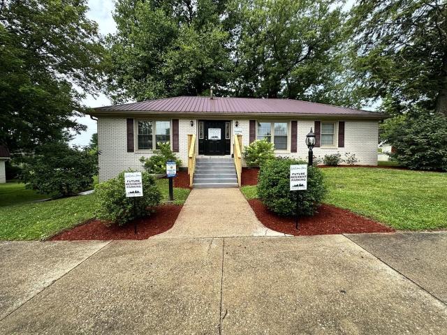 Revive 1749 All Utilities Incl 2 Bedroom Apartment for Rent at 1749 Liberty Rd, Lexington, KY 40505 Liberty Area