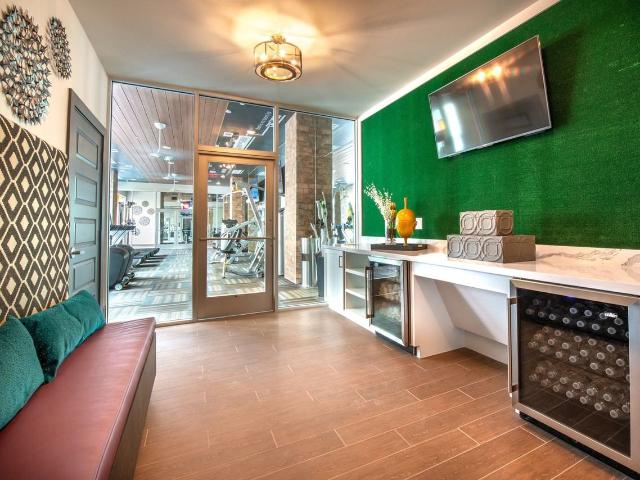 Revl Crockett Row 2 Bedroom Apartment for Rent at 3001 Crockett St, Fort Worth, TX 76107 Cultural District
