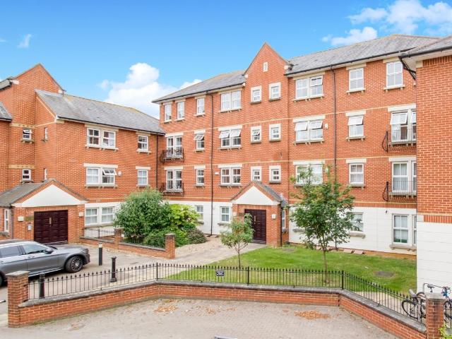 Rewley Road, Central Oxford OX1, 2 bed flat to rent, £1,900 pcm | PrimeLocation