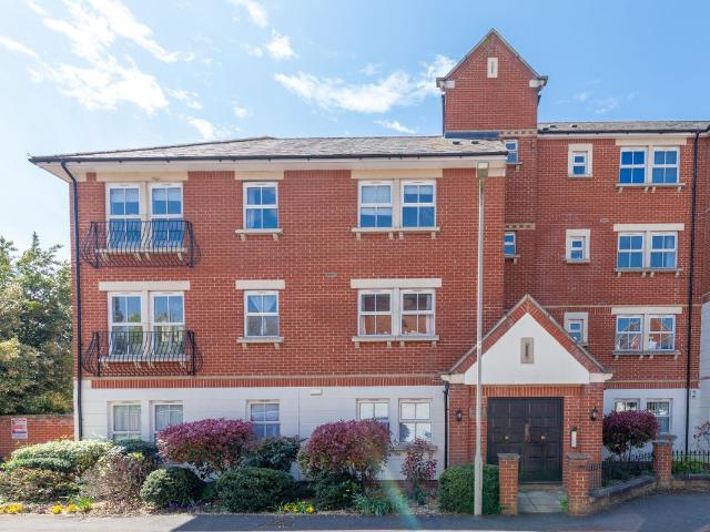 Rewley Road, Oxford OX1, 2 bed flat to rent, £2,250 pcm | PrimeLocation