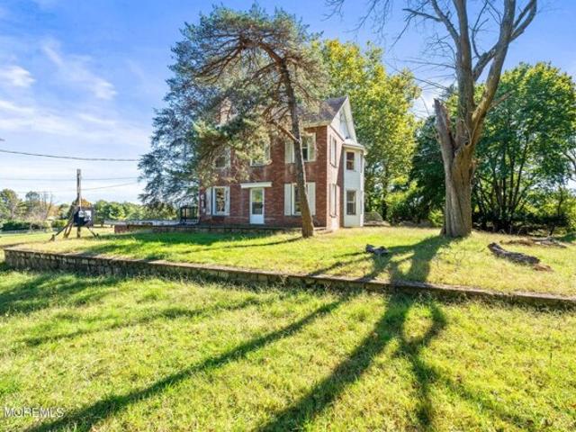 Reynolds Dr, Eatontown, Home For Sale
