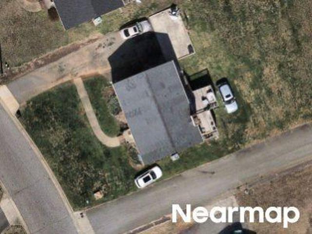 Reynolds Manor Dr
