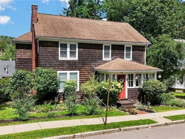 Reynolds St, Alfred, Home For Sale
