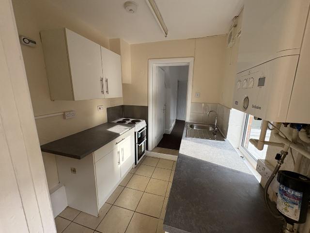 Reynoldson Street HU5, 3 bed terraced house to rent, £750 pcm | PrimeLocation