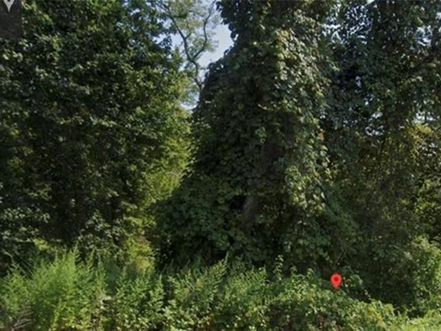 Rhode Island Ave, Narragansett, RI 02882