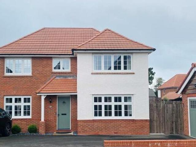 Rhodfa Gladstone, Penymynydd, 4 Bedroom Detached