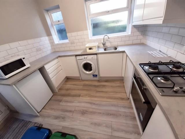 Rhondda Street, Mount Pleasant, Swansea SA1 6ET StudentDigz Ltd