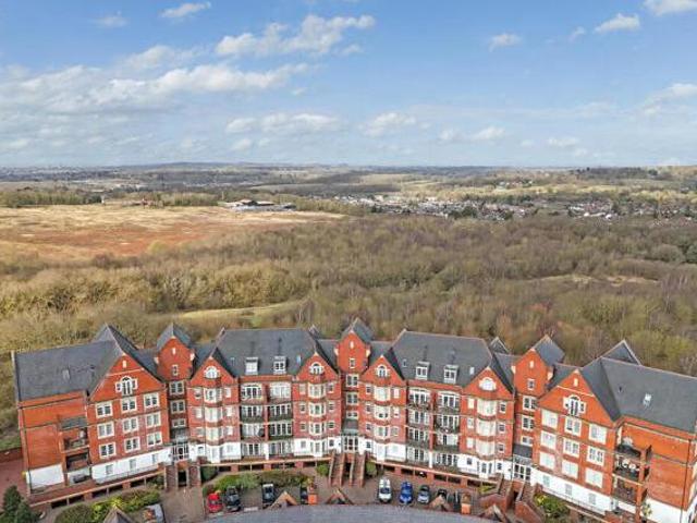 Rhapsody Crescent, Warley, 2 Bedroom Penthouse