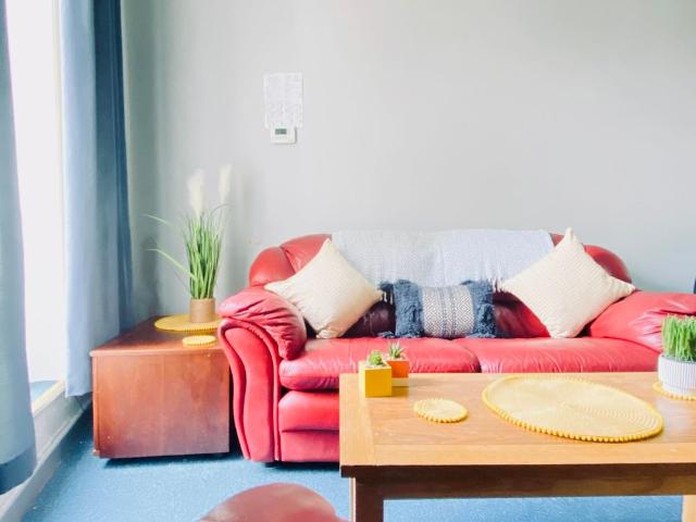 Rhyddings Park Road Room 3