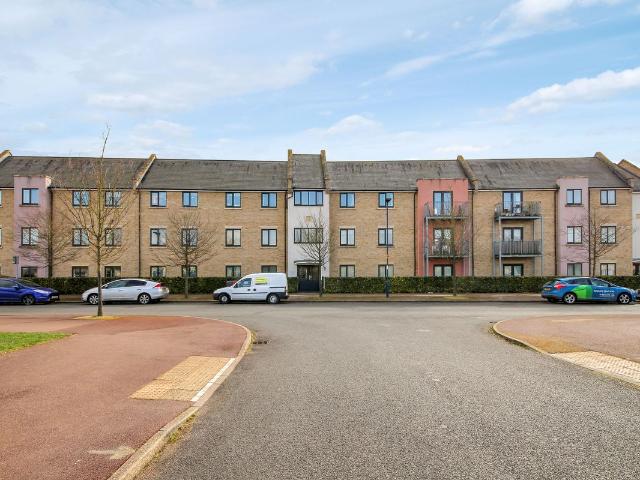 Ring Fort Road, Cambridge CB4, 2 bed flat to rent, £1,550 pcm | PrimeLocation
