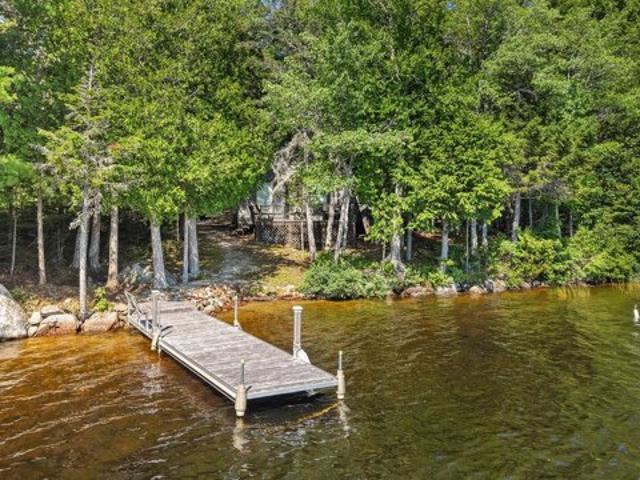 Ring Pt, Penobscot, Home For Sale