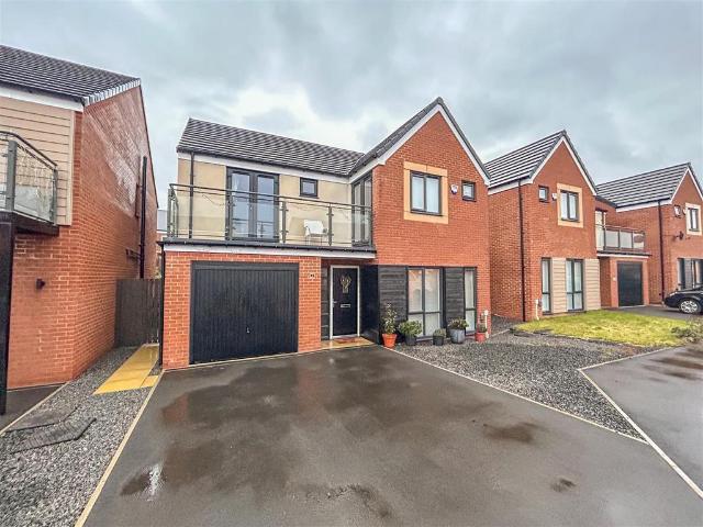 Ringlet Drive, Great Park, Newcastle. 4 bed detached house to rent £1,850 pcm £427 pw