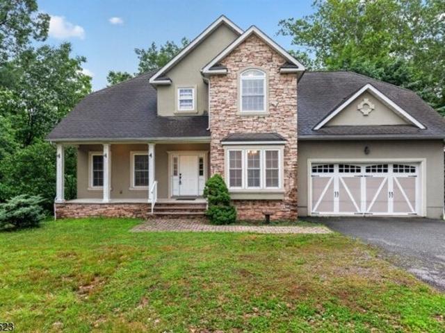 Ringwood Ave, Pompton Lakes, Home For Sale