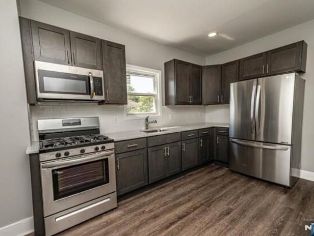 Ringwood Ave, Wanaque, Home For Sale