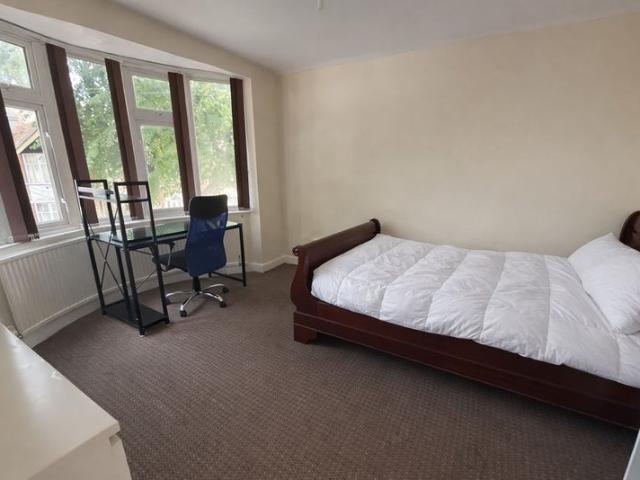 Ringwood Crescent, Nottingham