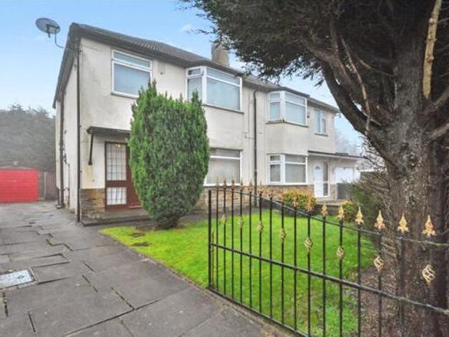 Ringwood Drive, Leeds, 3 Bedroom Semi detached