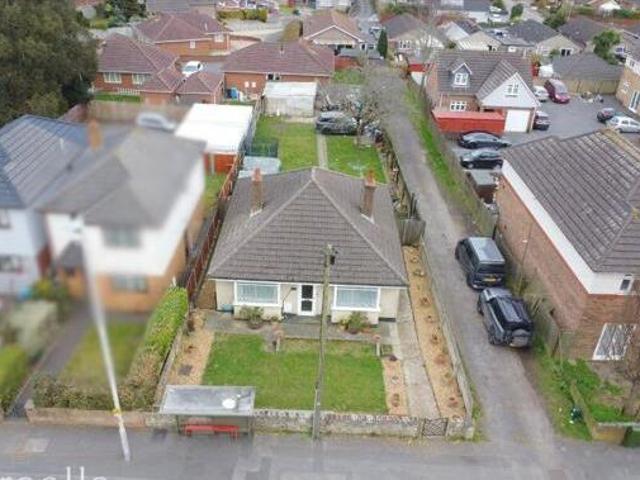 Ringwood Road, Poole, 3 Bedroom Bungalow