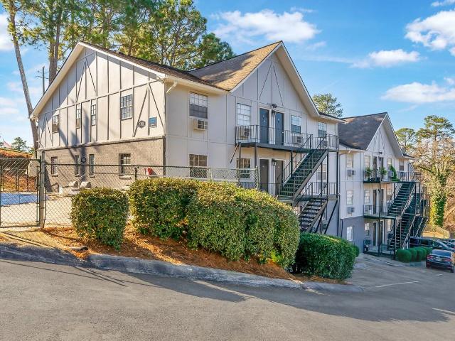 Rio at Lenox 1 Bedroom Apartment for Rent at 2716 Buford Highway Northeast, North Atlanta, GA 30324 Pine Hills