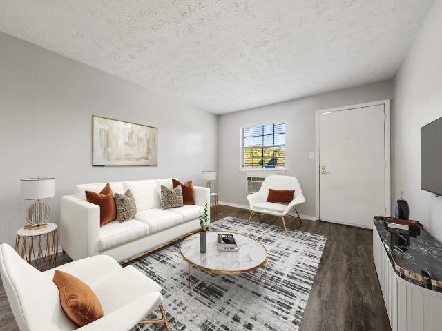 Rio at Lenox 2 Bedroom Apartment for Rent at 2716 Buford Highway Northeast, North Atlanta, GA 30324 Pine Hills