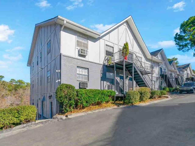 Rio at Lenox 2 Bedroom Apartment for Rent at 2716 Buford Highway Northeast, North Atlanta, GA 30324 Pine Hills