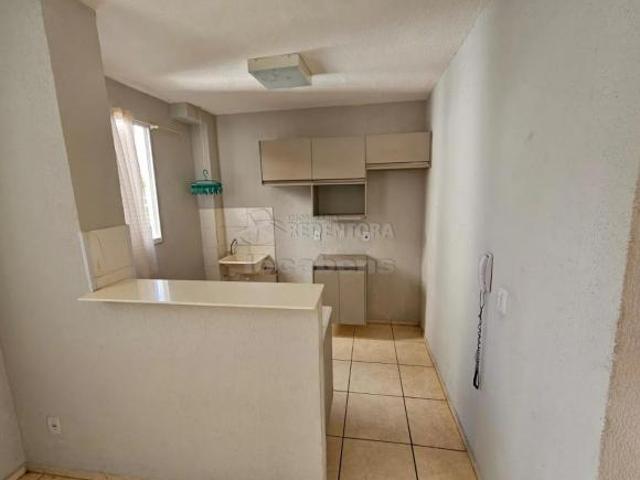 RIOS DI ITÁLIA Ótimo apartamento de 47m², possuindo 02 dormitórios com armários embutidos