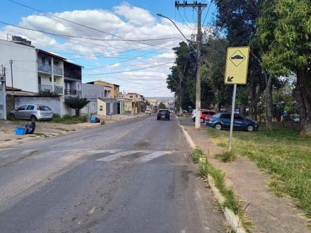 RIacho Fundo 1, QN 07, casa simples, lote comercial, só 369mil, oportunidade! Investidores