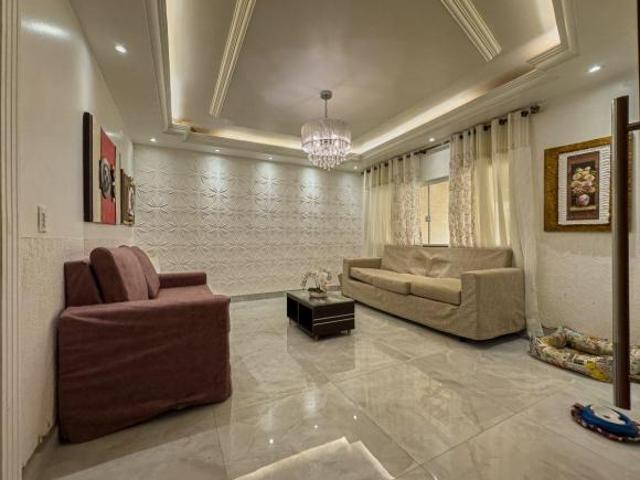 Riacho Fundo I: Casa Espaçosa e Completa para sua Família!